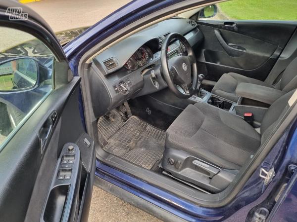 Volkswagen Passat 2005 Kauņa, ar dzinēja tilpumu 2.00 L un nobraukumu 368 tūkst. km par 1850 €, foto 7 vietnē AUTOMOTO.COM.LV
