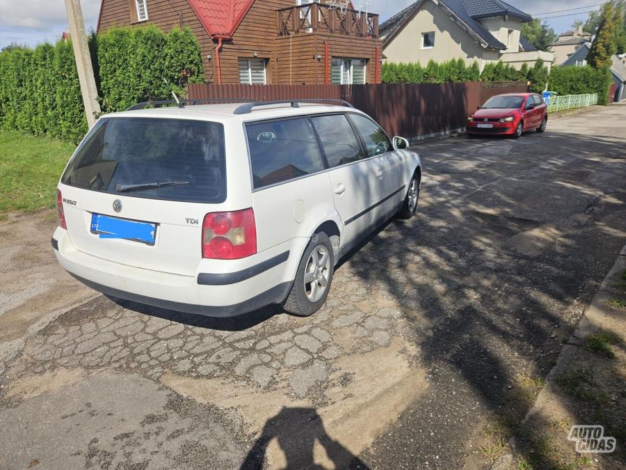 Volkswagen Passat 2005 Vilkaviškis, ar dzinēja tilpumu 1.90 L un nobraukumu 0 tūkst. km par 650 €, foto 4 vietnē AUTOMOTO.COM.LV