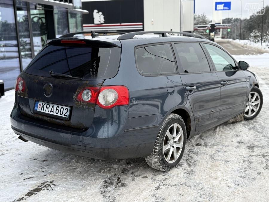 Volkswagen Passat 2006 Viļņa, ar dzinēja tilpumu 2.00 L un nobraukumu 321 tūkst. km par 1350 €, foto 3 vietnē AUTOMOTO.COM.LV