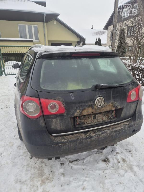 Volkswagen Passat 2006 Kauņa, ar dzinēja tilpumu 1.90 L un nobraukumu 390 tūkst. km par 450 €, foto 4 vietnē AUTOMOTO.COM.LV