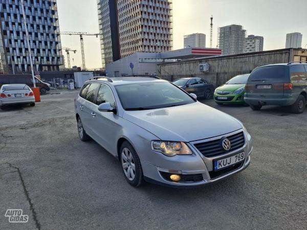 Volkswagen Passat 2006 in Vilnius, with an engine capacity of 2.00 L and mileage of 400 thousand km for 1290 €, photo 2 on AUTOMOTO.COM.LV
