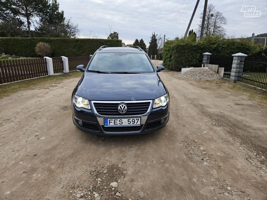Volkswagen Passat 2006 in Prienai, with an engine capacity of 2.00 L and mileage of 300 thousand km for 1450 €, photo 3 on AUTOMOTO.COM.LV