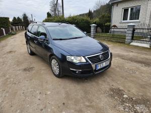 Volkswagen Passat 2006 in Prienai, with an engine capacity of 2.00 L and mileage of 300 thousand km for 1400 €, photo  on AUTOMOTO.COM.LV