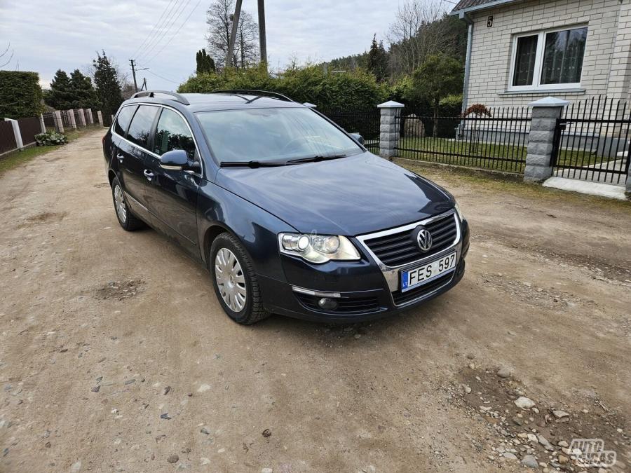 Volkswagen Passat 2006 in Prienai, with an engine capacity of 2.00 L and mileage of 300 thousand km for 1400 €, photo 1 on AUTOMOTO.COM.LV