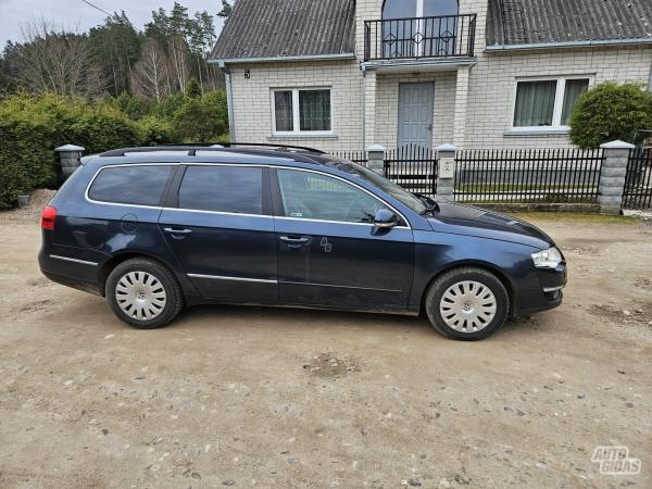 Volkswagen Passat 2006 in Prienai, with an engine capacity of 2.00 L and mileage of 300 thousand km for 1400 €, photo 10 on AUTOMOTO.COM.LV