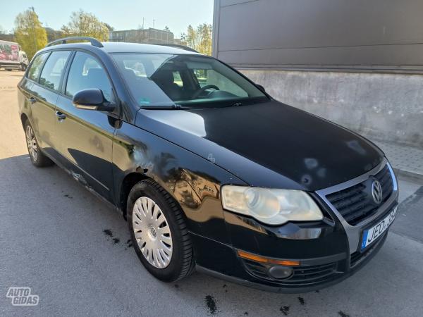 Volkswagen Passat 2006 Kauņa, ar dzinēja tilpumu 1.90 L un nobraukumu 350 tūkst. km par 500 €, foto 3 vietnē AUTOMOTO.COM.LV