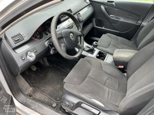 Volkswagen Passat 2006 Vilkaviškis, ar dzinēja tilpumu 1.90 L un nobraukumu 340 tūkst. km par 650 €, foto 10 vietnē AUTOMOTO.COM.LV