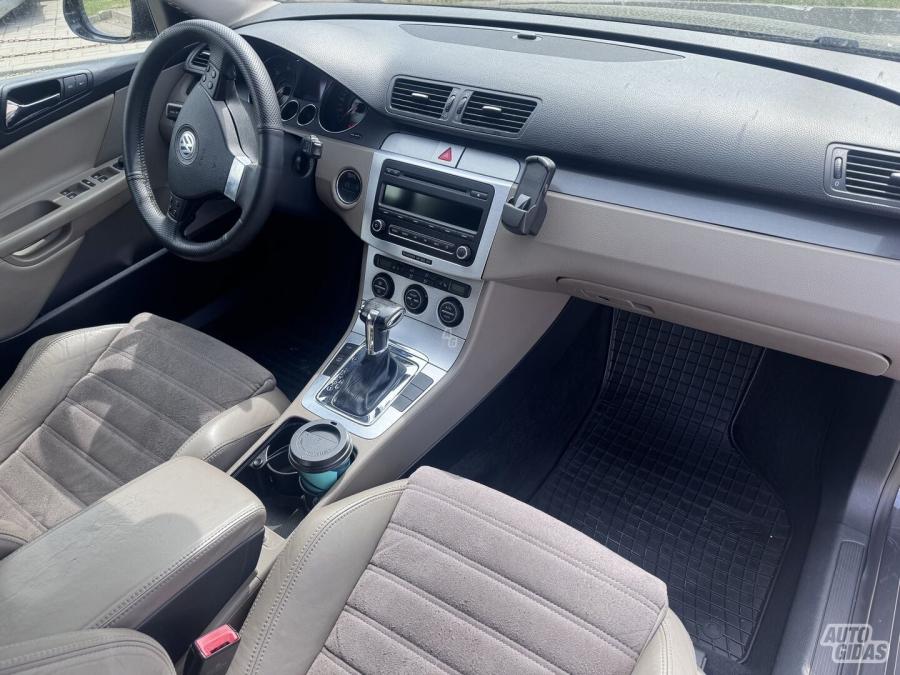 Volkswagen Passat 2006 Šauļi, ar dzinēja tilpumu 2.00 L un nobraukumu 111 tūkst. km par 1650 €, foto 12 vietnē AUTOMOTO.COM.LV