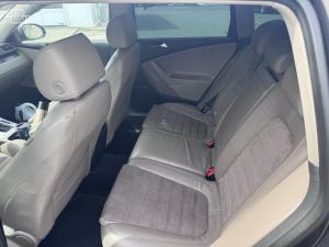 Volkswagen Passat 2006 Šauļi, ar dzinēja tilpumu 2.00 L un nobraukumu 111 tūkst. km par 1650 €, foto 13 vietnē AUTOMOTO.COM.LV