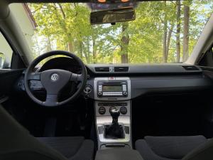 Volkswagen Passat 2006 in Kaunas, with an engine capacity of 1.90 L and mileage of 314 thousand km for 1699 €, photo 20 on AUTOMOTO.COM.LV