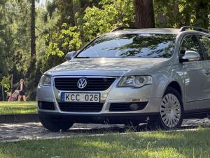 Volkswagen Passat 2006 in Kaunas, with an engine capacity of 1.90 L and mileage of 314 thousand km for 1699 €, photo 28 on AUTOMOTO.COM.LV