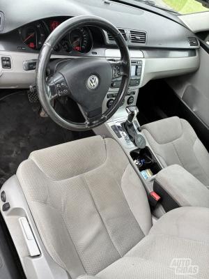Volkswagen Passat 2006 in Kaunas, with an engine capacity of 2.00 L and mileage of 412 thousand km for 1100 €, photo 6 on AUTOMOTO.COM.LV