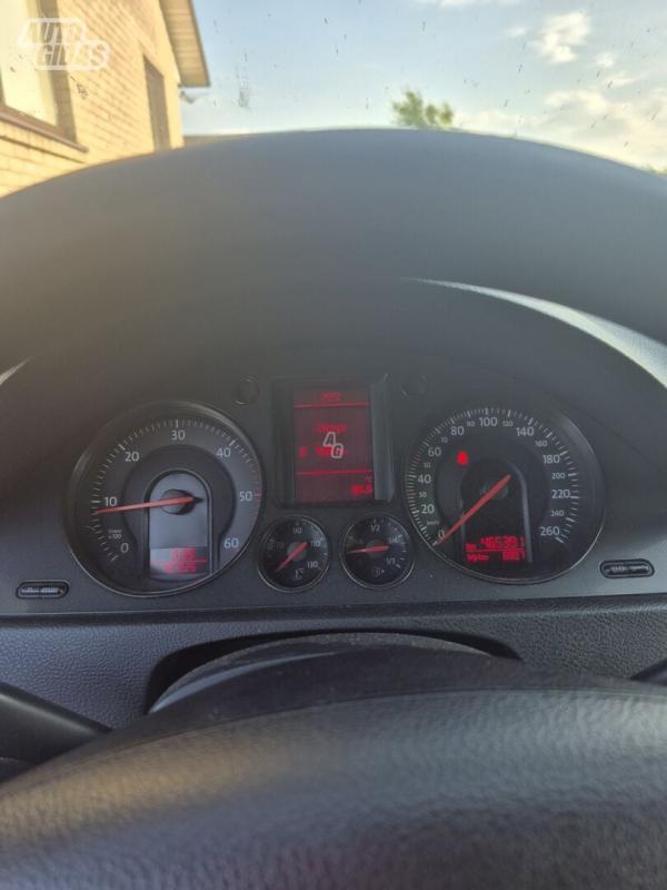 Volkswagen Passat 2006 Vilkaviškis, ar dzinēja tilpumu 2.00 L un nobraukumu 400 tūkst. km par 1500 €, foto 6 vietnē AUTOMOTO.COM.LV