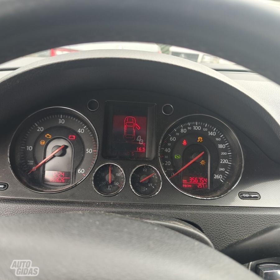 Volkswagen Passat 2006 Viļņa, ar dzinēja tilpumu 2.00 L un nobraukumu 350 tūkst. km par 800 €, foto 8 vietnē AUTOMOTO.COM.LV