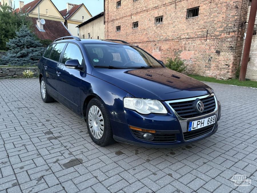 Volkswagen Passat 2006 in Vilnius, with an engine capacity of 2.00 L and mileage of 420 thousand km for 950 €, photo 4 on AUTOMOTO.COM.LV