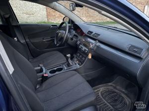 Volkswagen Passat 2006 in Vilnius, with an engine capacity of 2.00 L and mileage of 420 thousand km for 950 €, photo 16 on AUTOMOTO.COM.LV