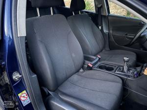 Volkswagen Passat 2006 in Vilnius, with an engine capacity of 2.00 L and mileage of 420 thousand km for 950 €, photo 17 on AUTOMOTO.COM.LV