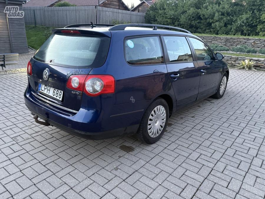 Volkswagen Passat 2006 Viļņa, ar dzinēja tilpumu 2.00 L un nobraukumu 420 tūkst. km par 950 €, foto 21 vietnē AUTOMOTO.COM.LV
