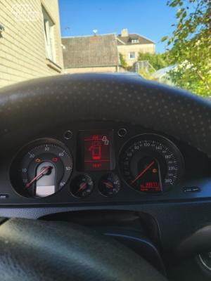 Volkswagen Passat 2006 Telšiai, ar dzinēja tilpumu 2.00 L un nobraukumu 399 tūkst. km par 850 €, foto 8 vietnē AUTOMOTO.COM.LV
