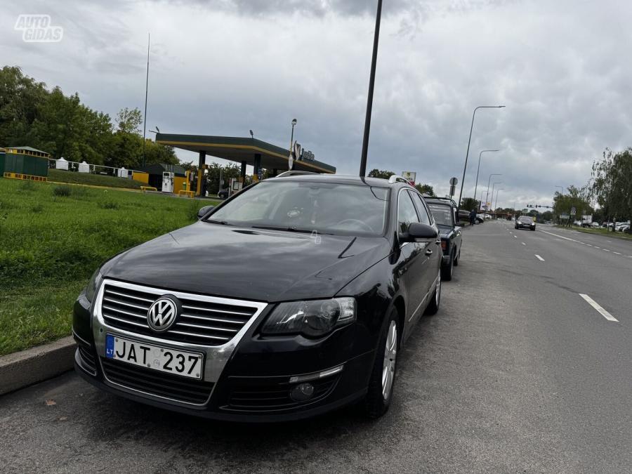 Volkswagen Passat 2006 in Kaunas, with an engine capacity of 2.00 L and mileage of 381 thousand km for 1350 €, photo 1 on AUTOMOTO.COM.LV