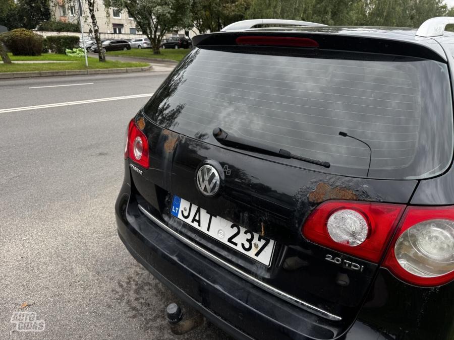 Volkswagen Passat 2006 in Kaunas, with an engine capacity of 2.00 L and mileage of 381 thousand km for 1350 €, photo 6 on AUTOMOTO.COM.LV
