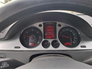 Volkswagen Passat 2006 in Plunge, with an engine capacity of 2.00 L and mileage of 288 thousand km for 1950 €, photo 7 on AUTOMOTO.COM.LV