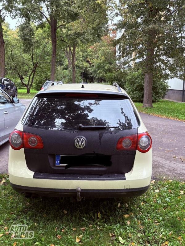 Фольксваген Пассат 2006 в Радвилишкис на AUTOMOTO.COM.LV Фольксваген Пассат 2006 в Радвилишкис, объемом двигателя 2.00 л и пробегом 422 тыс. км за 1250 €, фото 3 на AUTOMOTO.COM.LV