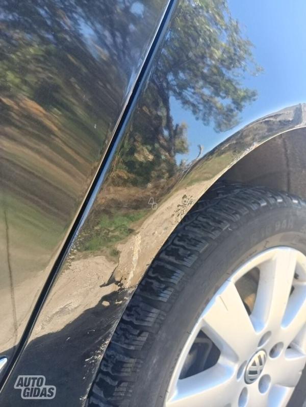 Volkswagen Passat 2006 Šauļi vietnē Volkswagen Passat 2006 Šauļi, ar dzinēja tilpumu 2.00 L un nobraukumu 320 tūkst. km par 1090 €, foto 6 vietnē AUTOMOTO.COM.LV