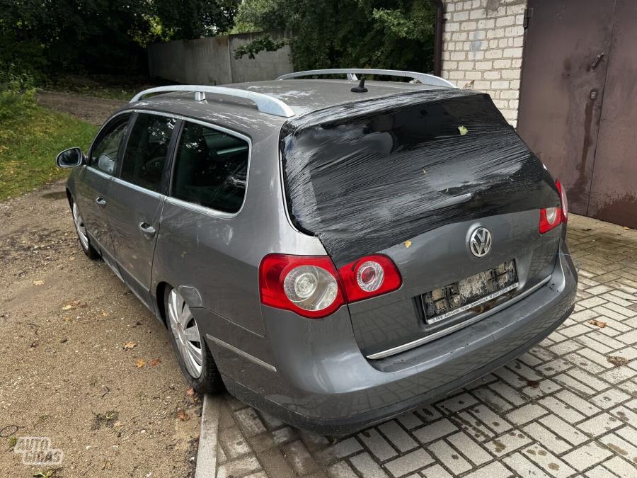Volkswagen Passat 2006 Šauļi, ar dzinēja tilpumu 2.00 L un nobraukumu 277 tūkst. km par 405 €, foto 4 vietnē AUTOMOTO.COM.LV
