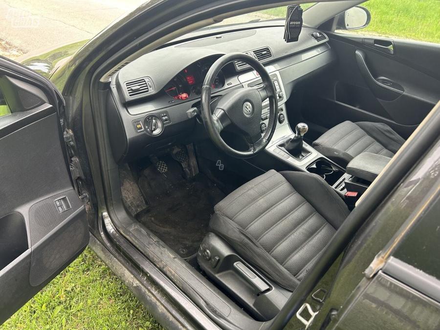 Volkswagen Passat 2007 in Varena, with an engine capacity of 2.00 L and mileage of 417 thousand km for 790 €, photo 8 on AUTOMOTO.COM.LV