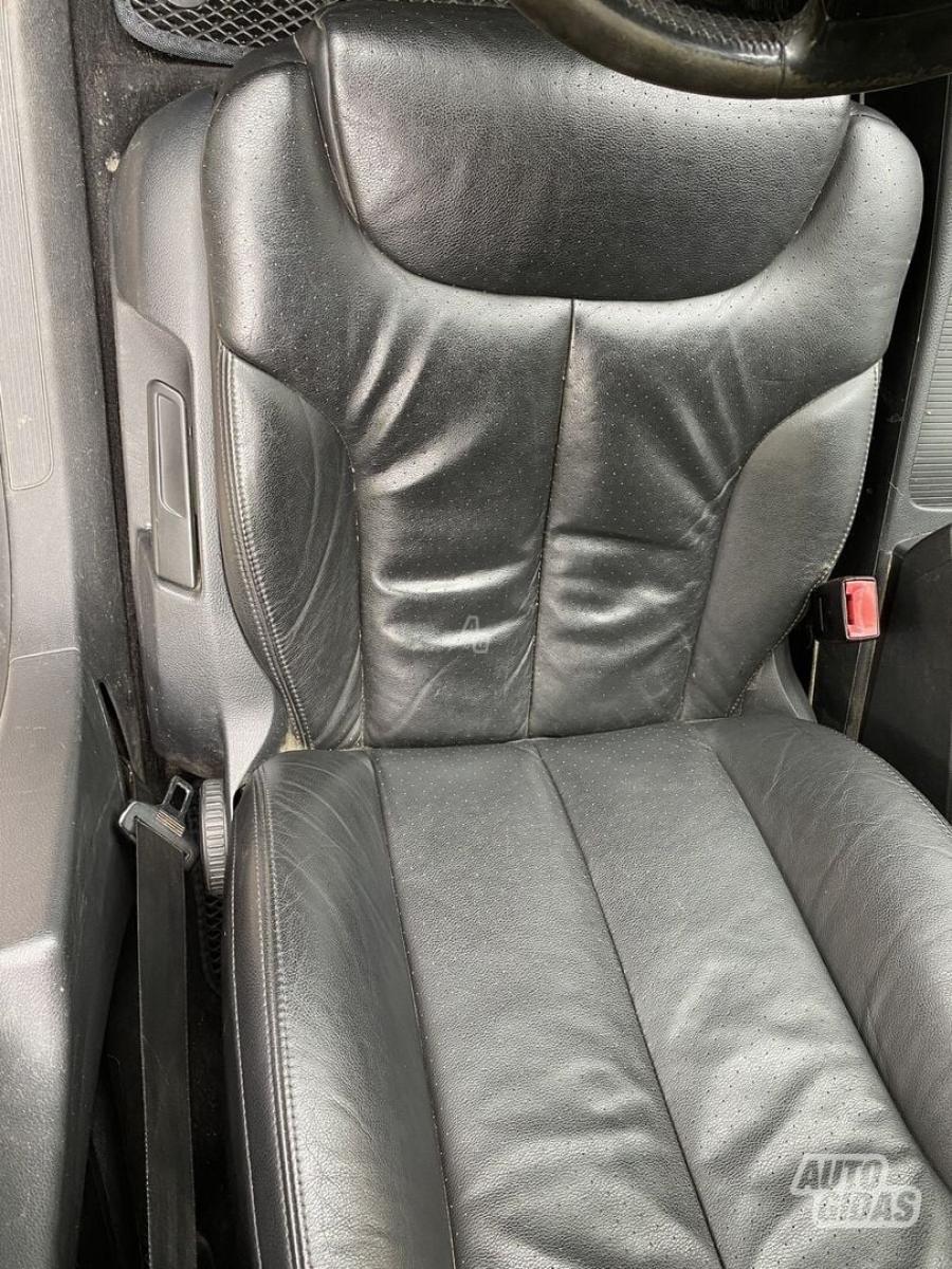 Volkswagen Passat 2007 Viļņa, ar dzinēja tilpumu 2.00 L un nobraukumu 300 tūkst. km par 990 €, foto 7 vietnē AUTOMOTO.COM.LV