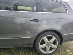 Volkswagen Passat 2007 in Panevezys, with an engine capacity of 2.00 L and mileage of 370 thousand km for 1450 €, photo 8 on AUTOMOTO.COM.LV
