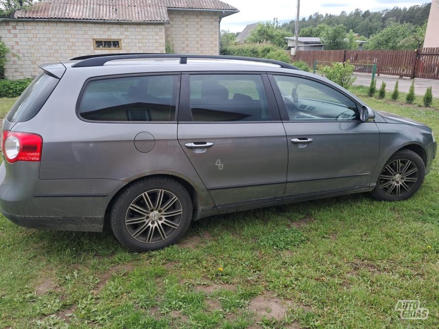 Volkswagen Passat 2007 in Panevezys, with an engine capacity of 1.90 L and mileage of 334 thousand km for 1000 €, photo 7 on AUTOMOTO.COM.LV