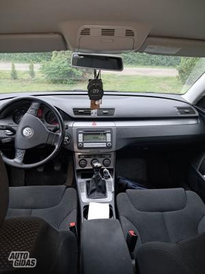 Volkswagen Passat 2007 in Panevezys, with an engine capacity of 1.90 L and mileage of 334 thousand km for 1000 €, photo 9 on AUTOMOTO.COM.LV