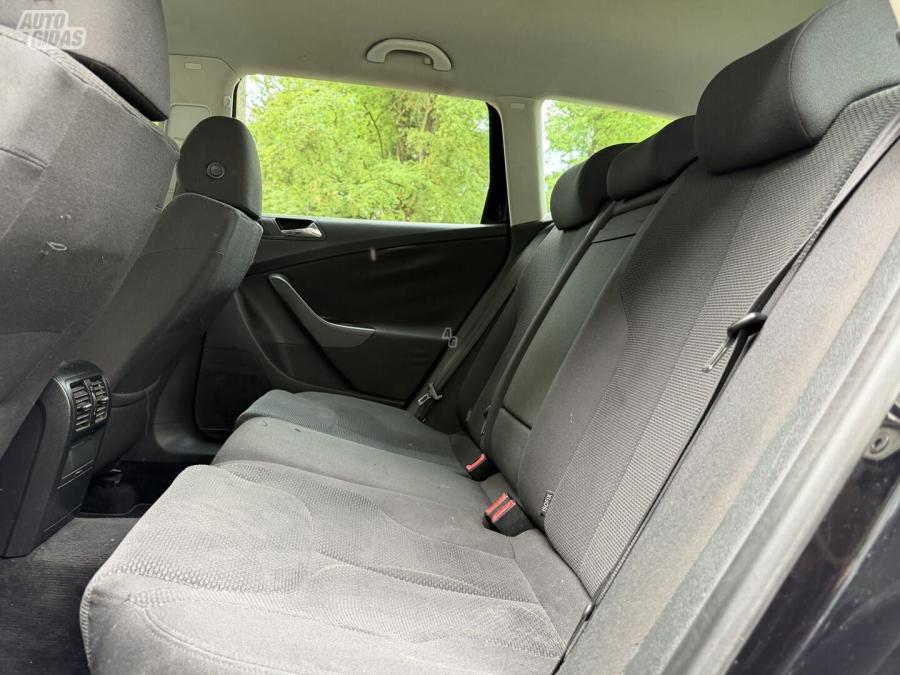 Volkswagen Passat 2007 Kauņa, ar dzinēja tilpumu 1.90 L un nobraukumu 338 tūkst. km par 1699 €, foto 20 vietnē AUTOMOTO.COM.LV