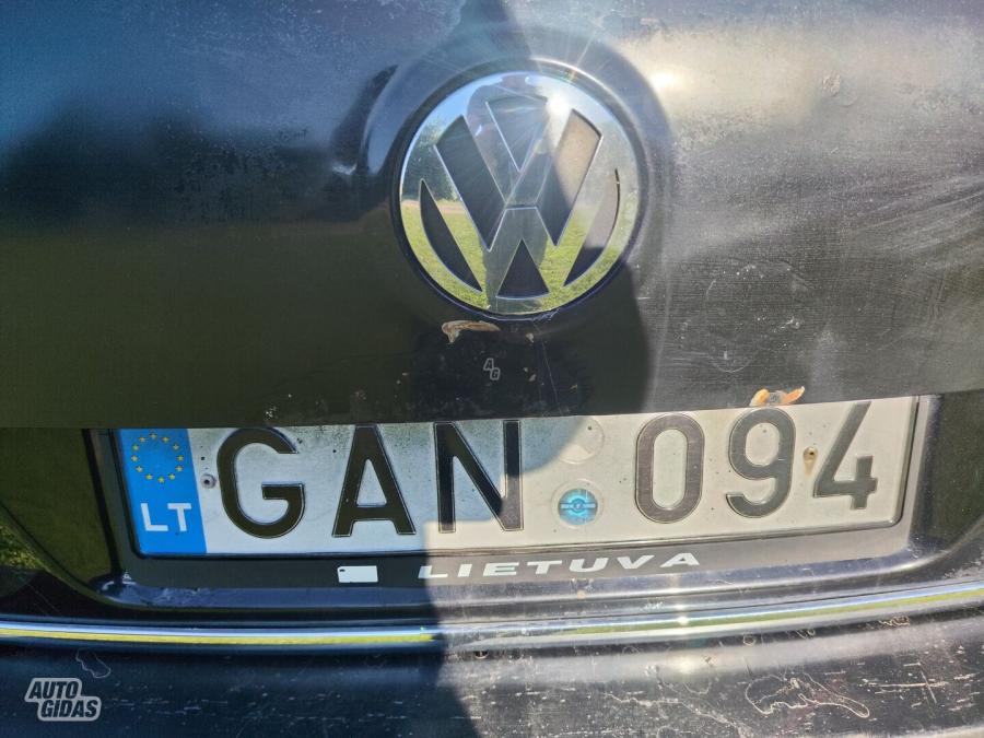 Volkswagen Passat 2007 Skuodas, ar dzinēja tilpumu 19.00 L un nobraukumu 400 tūkst. km par 800 €, foto 4 vietnē AUTOMOTO.COM.LV