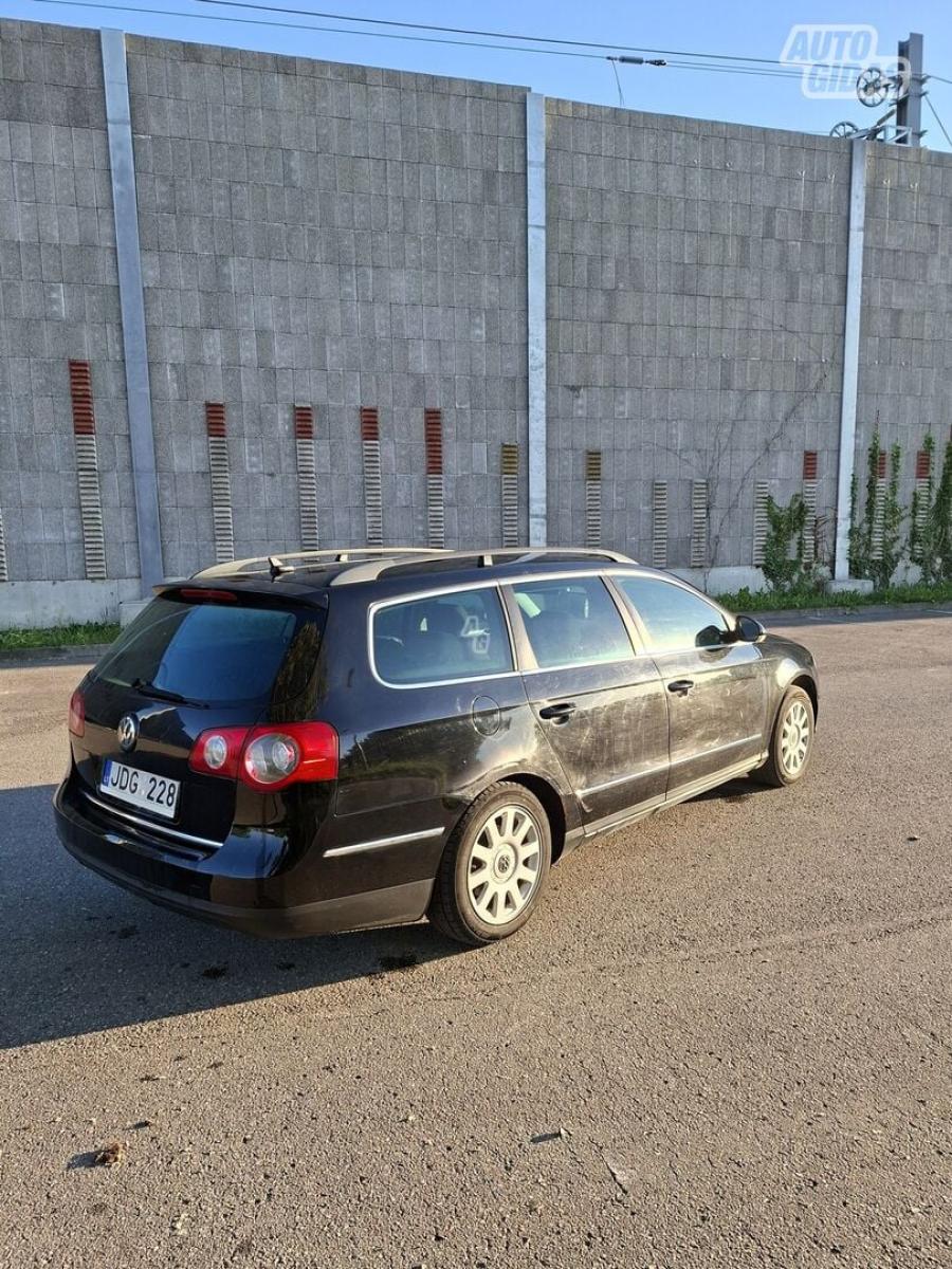 Volkswagen Passat 2007 in Radviliskis, with an engine capacity of 2.00 L and mileage of 255 thousand km for 1200 €, photo 6 on AUTOMOTO.COM.LV
