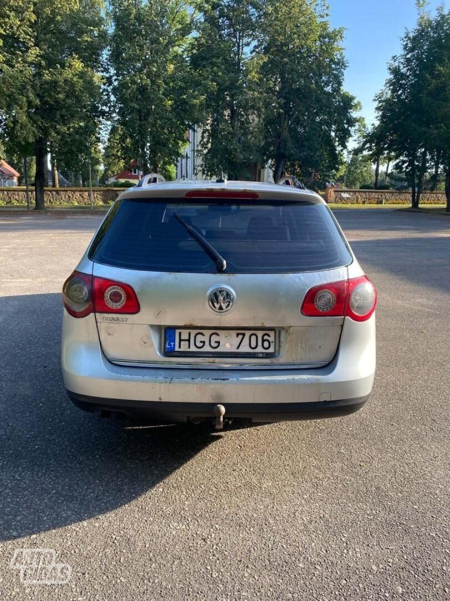 Volkswagen Passat 2007 Jonava, ar dzinēja tilpumu 1.90 L un nobraukumu 580 tūkst. km par 800 €, foto 6 vietnē AUTOMOTO.COM.LV