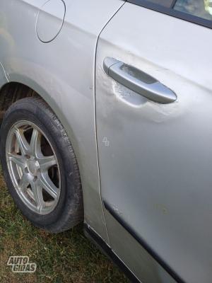 Volkswagen Passat 2007 Jonava, ar dzinēja tilpumu 1.90 L un nobraukumu 580 tūkst. km par 800 €, foto 13 vietnē AUTOMOTO.COM.LV