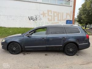 Volkswagen Passat 2007 in Ukmerge, with an engine capacity of 2.00 L and mileage of 517 thousand km for 470 €, photo 3 on AUTOMOTO.COM.LV