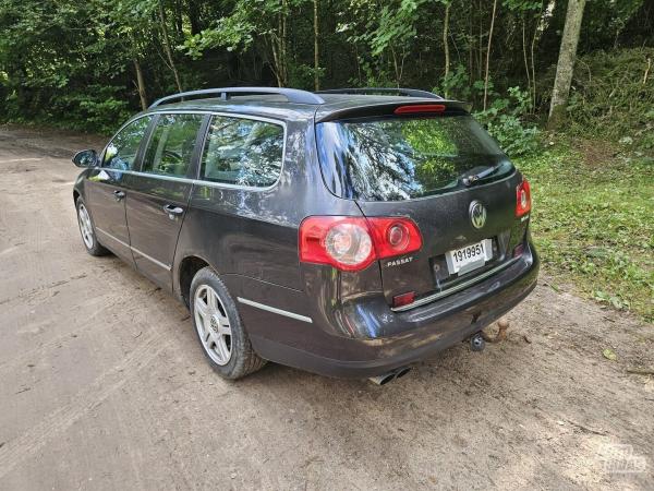 Volkswagen Passat 2007 in Prienai, with an engine capacity of 2.00 L and mileage of 312 thousand km for 1000 €, photo 5 on AUTOMOTO.COM.LV