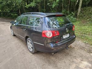 Volkswagen Passat 2007 in Prienai, with an engine capacity of 2.00 L and mileage of 312 thousand km for 1000 €, photo 5 on AUTOMOTO.COM.LV