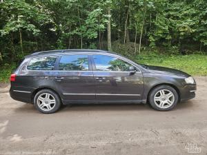Volkswagen Passat 2007 in Prienai, with an engine capacity of 2.00 L and mileage of 312 thousand km for 1000 €, photo 10 on AUTOMOTO.COM.LV