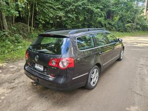 Volkswagen Passat 2007 in Prienai, with an engine capacity of 2.00 L and mileage of 300 thousand km for 1000 €, photo 7 on AUTOMOTO.COM.LV