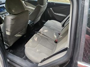 Volkswagen Passat 2007 in Prienai, with an engine capacity of 2.00 L and mileage of 300 thousand km for 1000 €, photo 8 on AUTOMOTO.COM.LV
