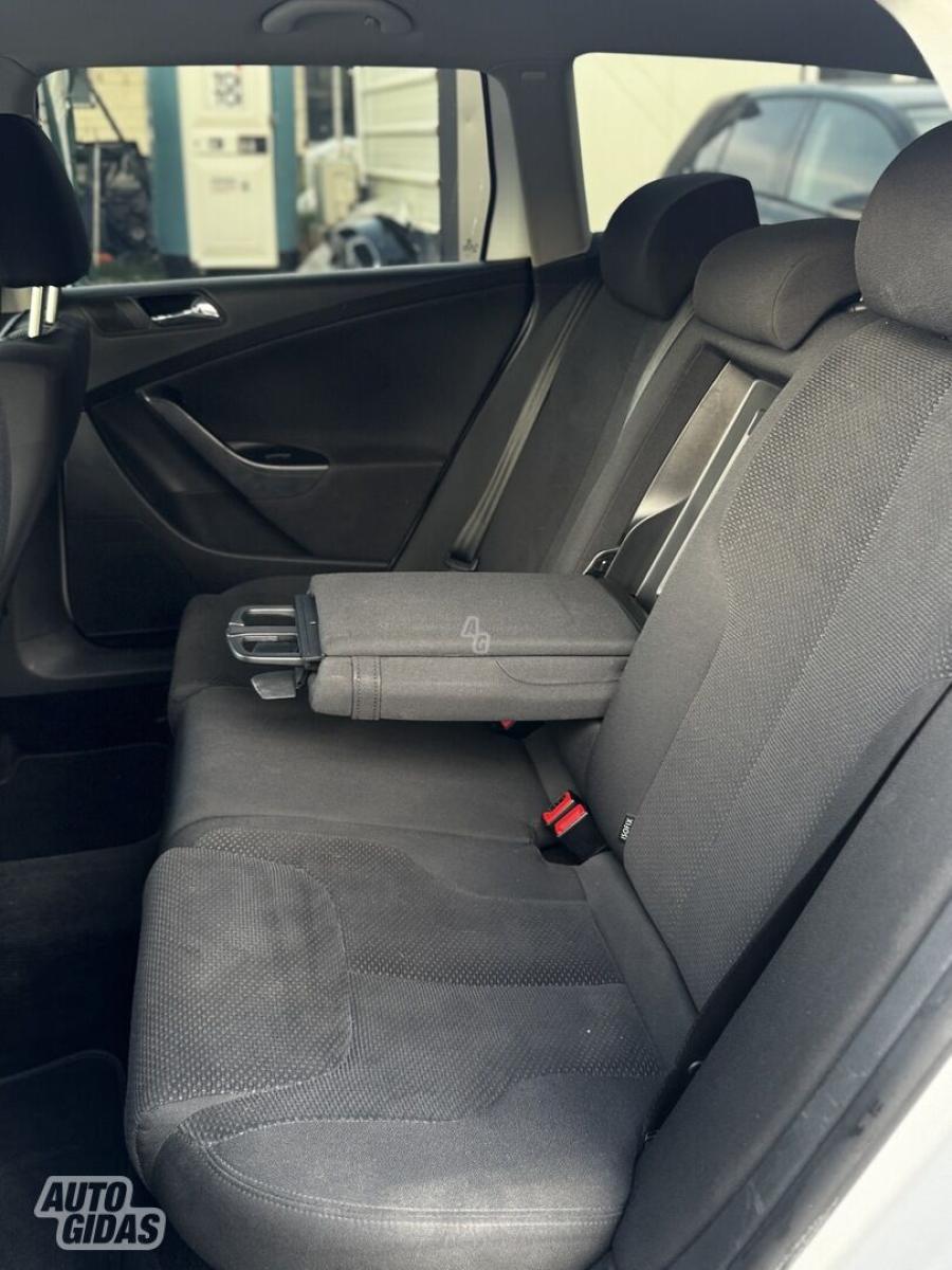 Volkswagen Passat 2007 Klaipėda, ar dzinēja tilpumu 1.90 L un nobraukumu 340 tūkst. km par 2300 €, foto 13 vietnē AUTOMOTO.COM.LV