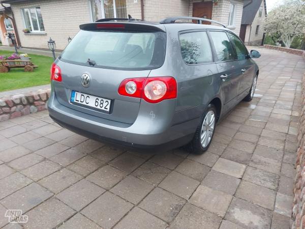 Volkswagen Passat 2008 Viļņa, ar dzinēja tilpumu 1.90 L un nobraukumu 284 tūkst. km par 1750 €, foto 4 vietnē AUTOMOTO.COM.LV