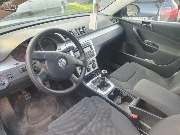 Volkswagen Passat 2008 in Vilkaviskis, with an engine capacity of 1.90 L and mileage of 325 thousand km for 400 €, photo 3 on AUTOMOTO.COM.LV