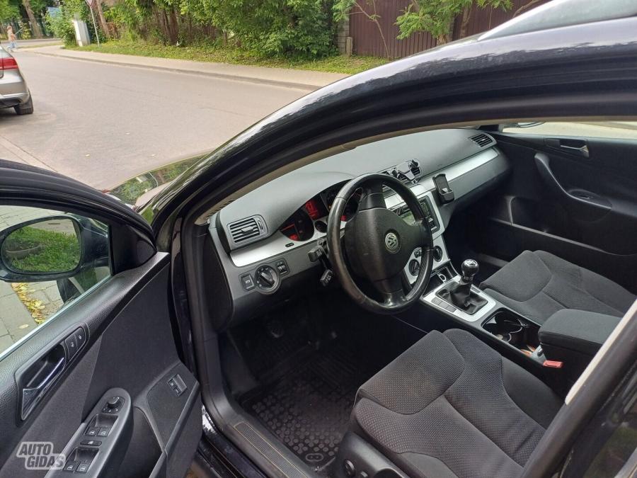 Volkswagen Passat 2008 Kauņa, ar dzinēja tilpumu 1.90 L un nobraukumu 320 tūkst. km par 2450 €, foto 9 vietnē AUTOMOTO.COM.LV