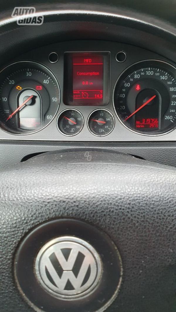 Volkswagen Passat 2008 in Druskininkai, with an engine capacity of 1.90 L and mileage of 320 thousand km for 2000 €, photo 3 on AUTOMOTO.COM.LV